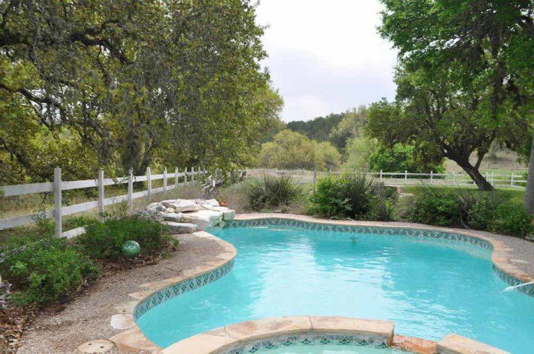 Large Groups | Texas Hill Country Reservations